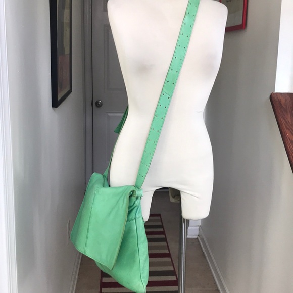 Nino BOSSI | Bags | Nino Bossi Green Leather Crossbody Bag | Poshmark